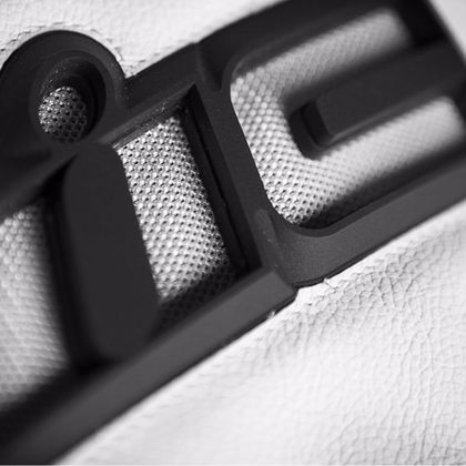 Icon Sanctuary White Motorcycle jacket - Motoblouz .com