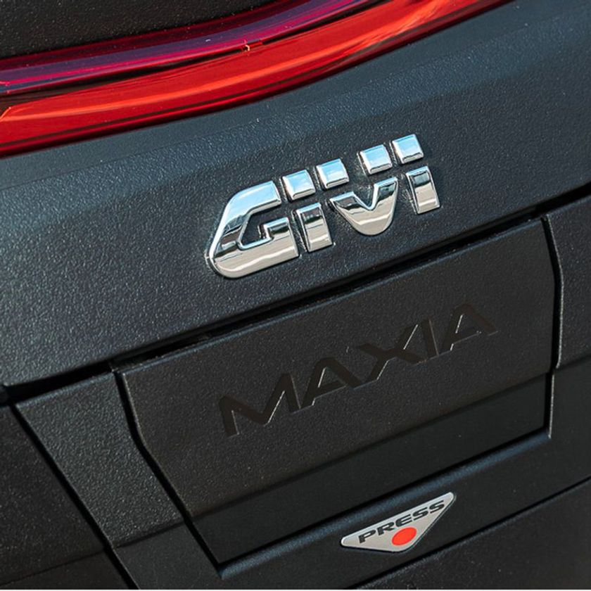 Top case Givi V58NN MAXIA 5 Monokey 1 universel - Motoblouz.com